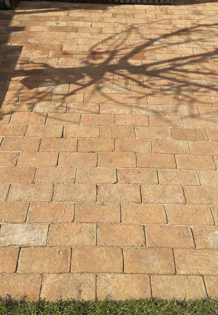Saint Martin Pale Terracotta Brick Tiles 12 x 24 x 2cm – Baked Earth